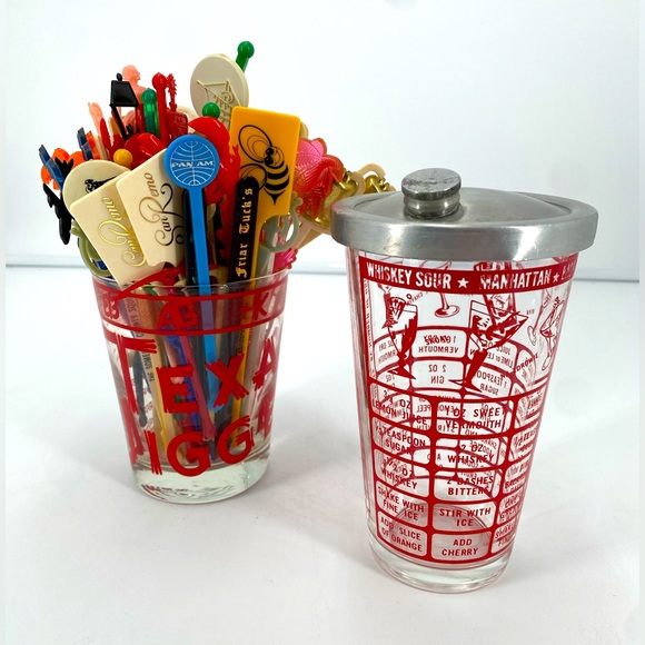 Dining | Vintage Art Deco Red White Cocktail Shaker Barware Set Texas ...